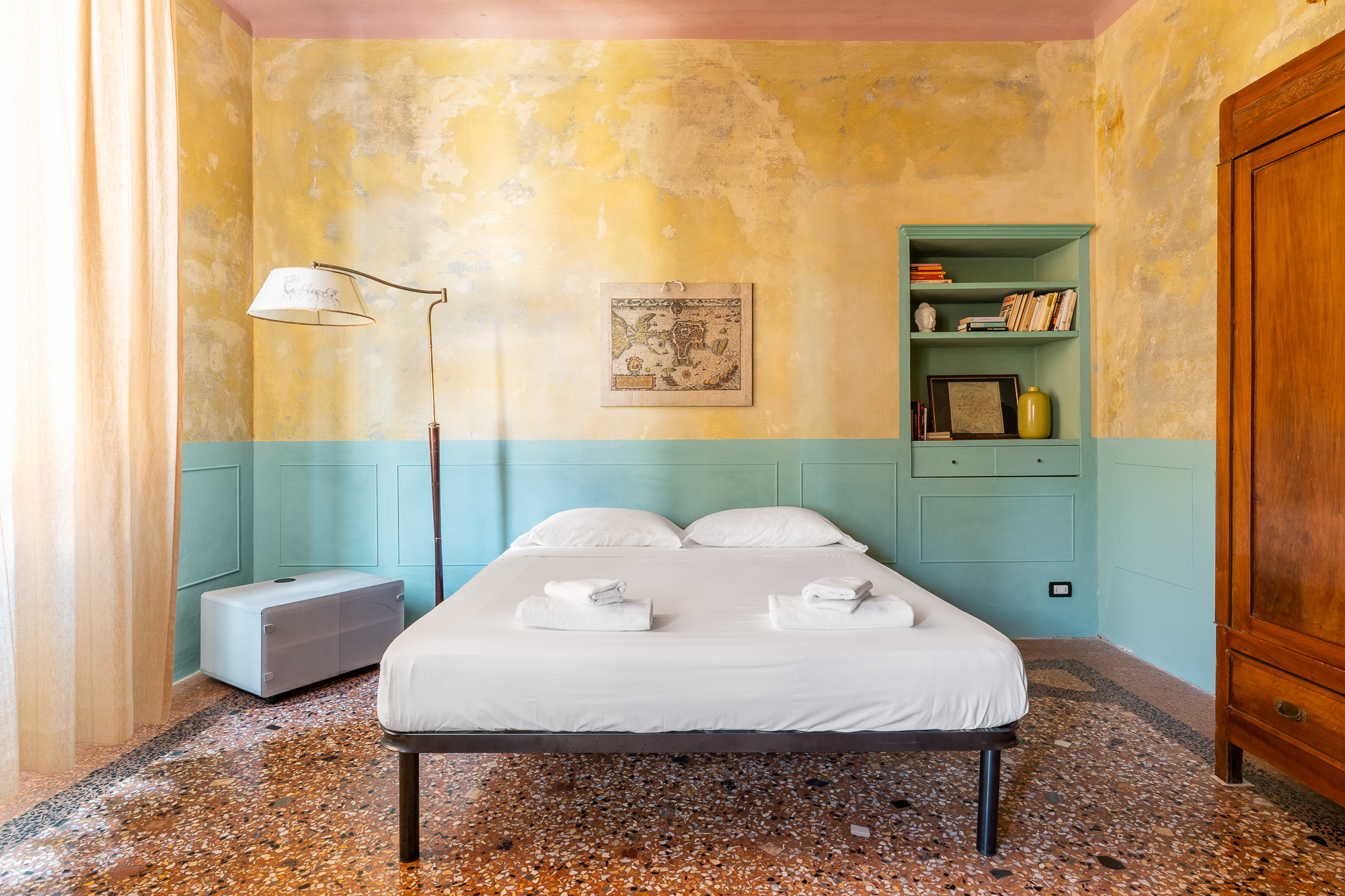 Via del Borgo di San Pietro 1 – Domus Dumas